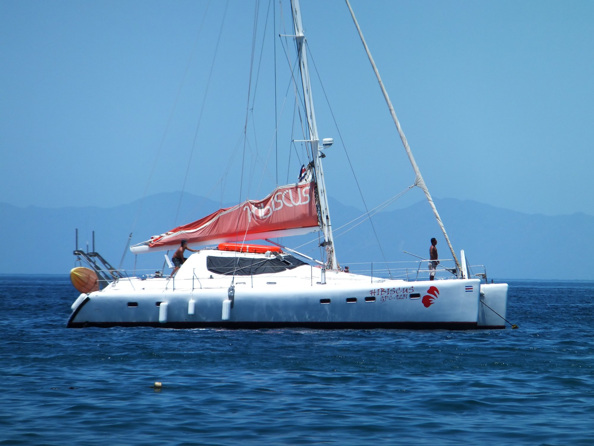 Hibiscus catamaran sailboat | Sailing Guanacaste